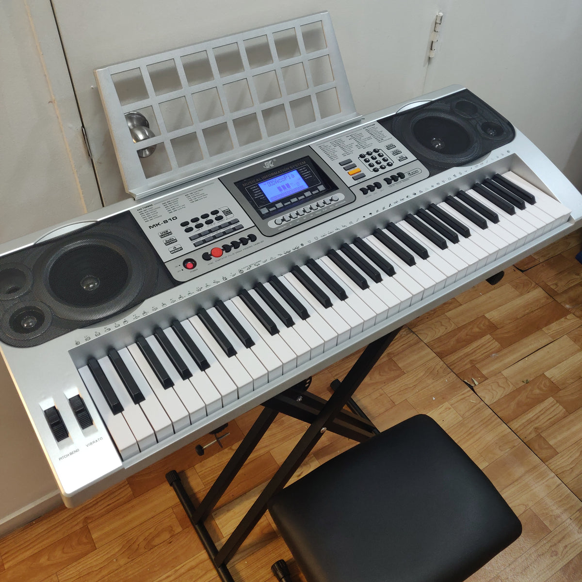 Keyboard Piano 61 Keys with Vibrato + Double X Stand – Supermenu